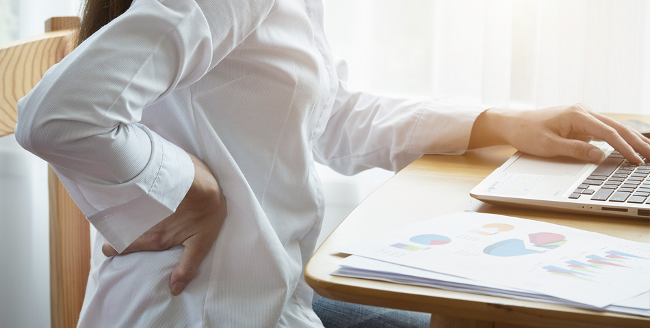 Dolor en la parte superior y media de la espalda: lo que debes saber | Teva